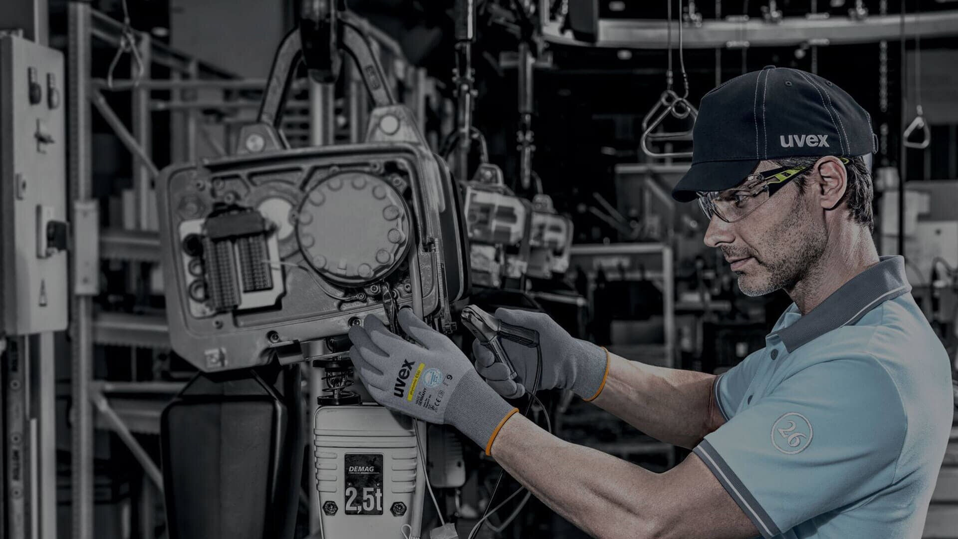 PPE for assembly and mechanics applications | uvex automotive